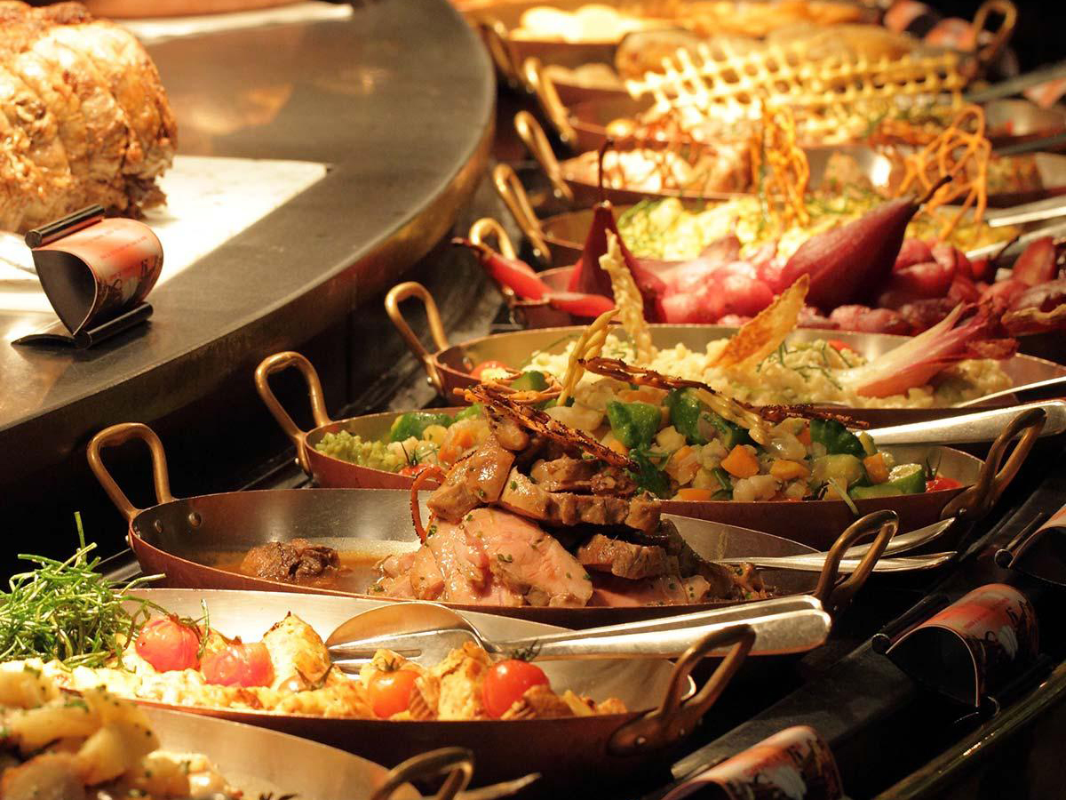 Full Board Meal Plan Extra Plus - Standard Rooms | AttractionTickets.com