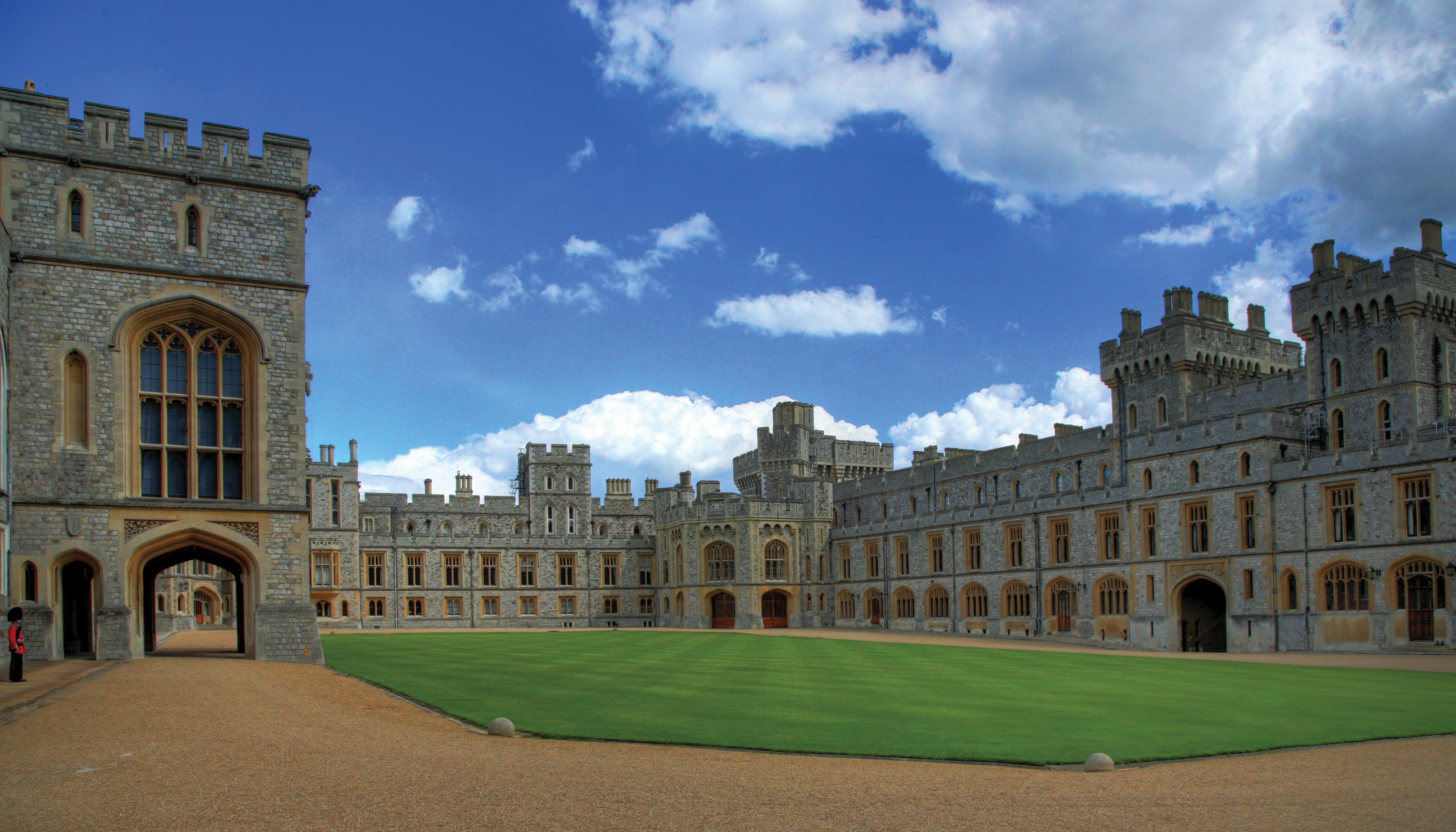 Buckingham Palace Tickets And Windsor Castle Tour AttractionTickets Buckingham Palace Tickets And Windsor Castle Tour AttractionTickets